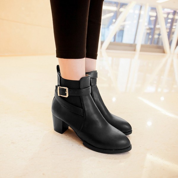 Bottines noires, aspect cuir mate, bouts pointus, Petits talons 6 cm ...